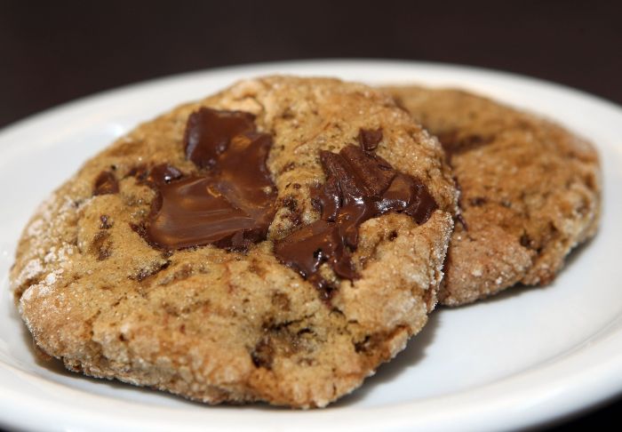 Saiba como preparar cookie de chocolate crocante