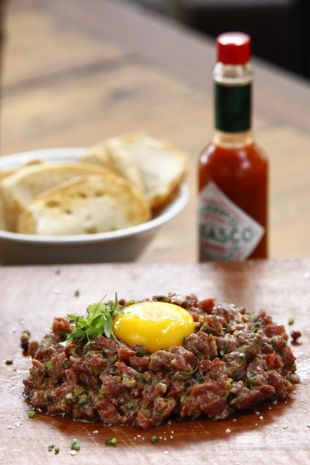 Receitas com carne crua: carpaccio, quibe cru e steak tartare