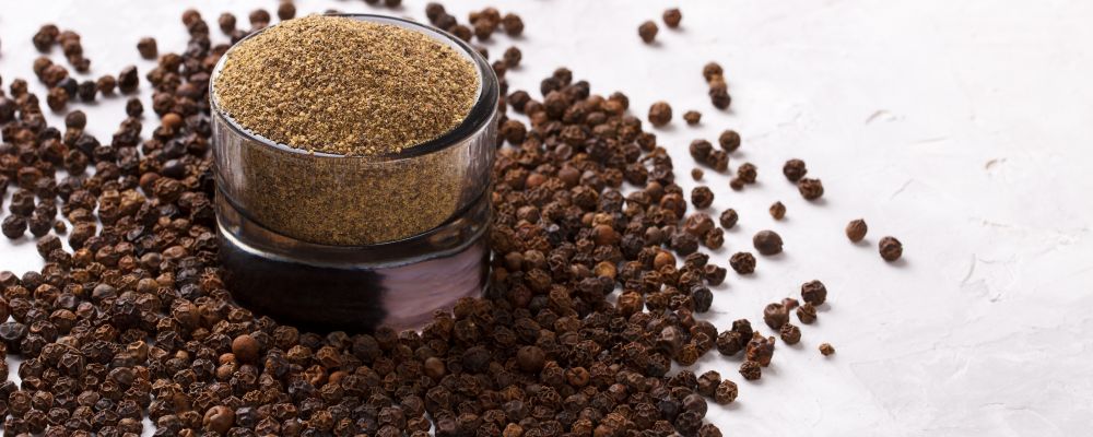 Anvisa proíbe pimenta-do-reino em pó Kitano com coliformes fecais