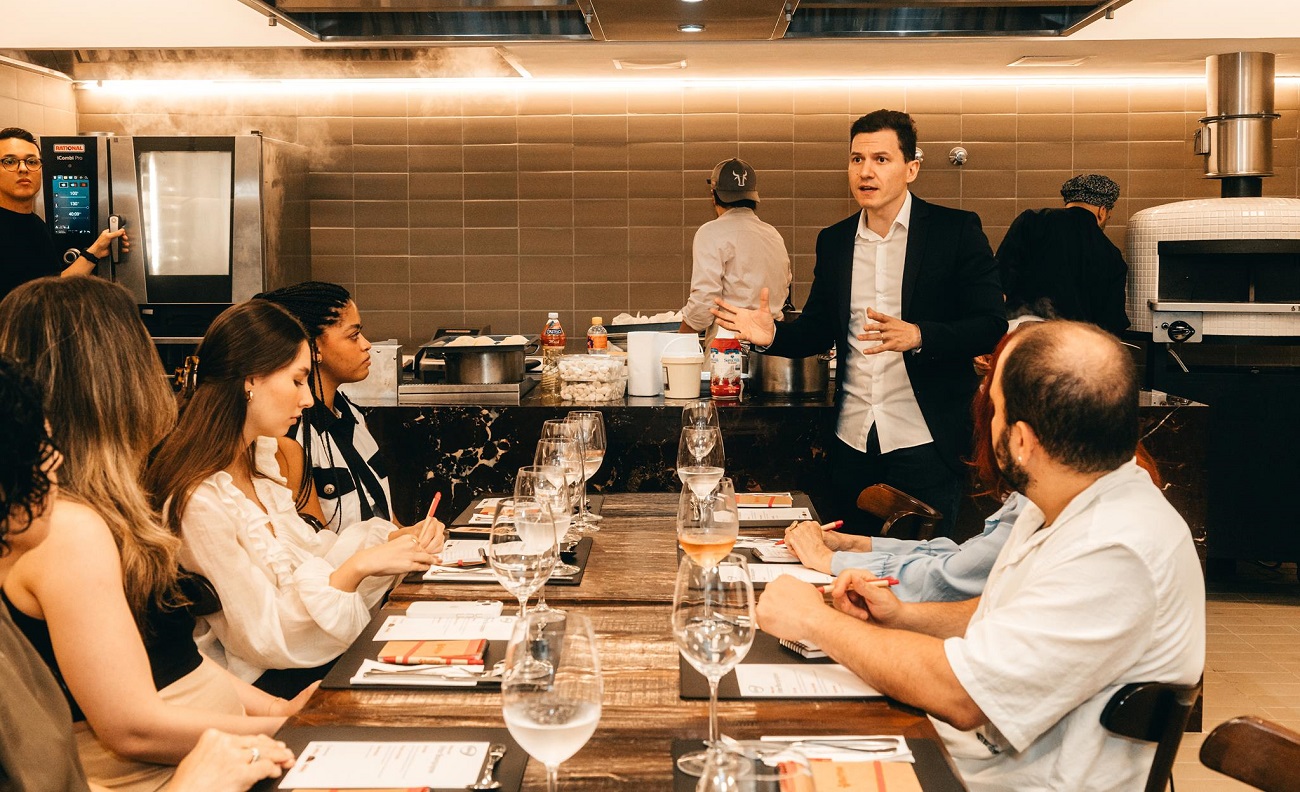 Alfama cria espaço para formação de profissionais do food service